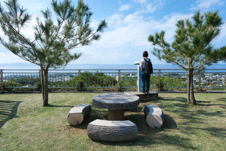 【伊江島タッチュー】登山にかかる時間や注意点をわかりやすく解説｜沖縄トラベル