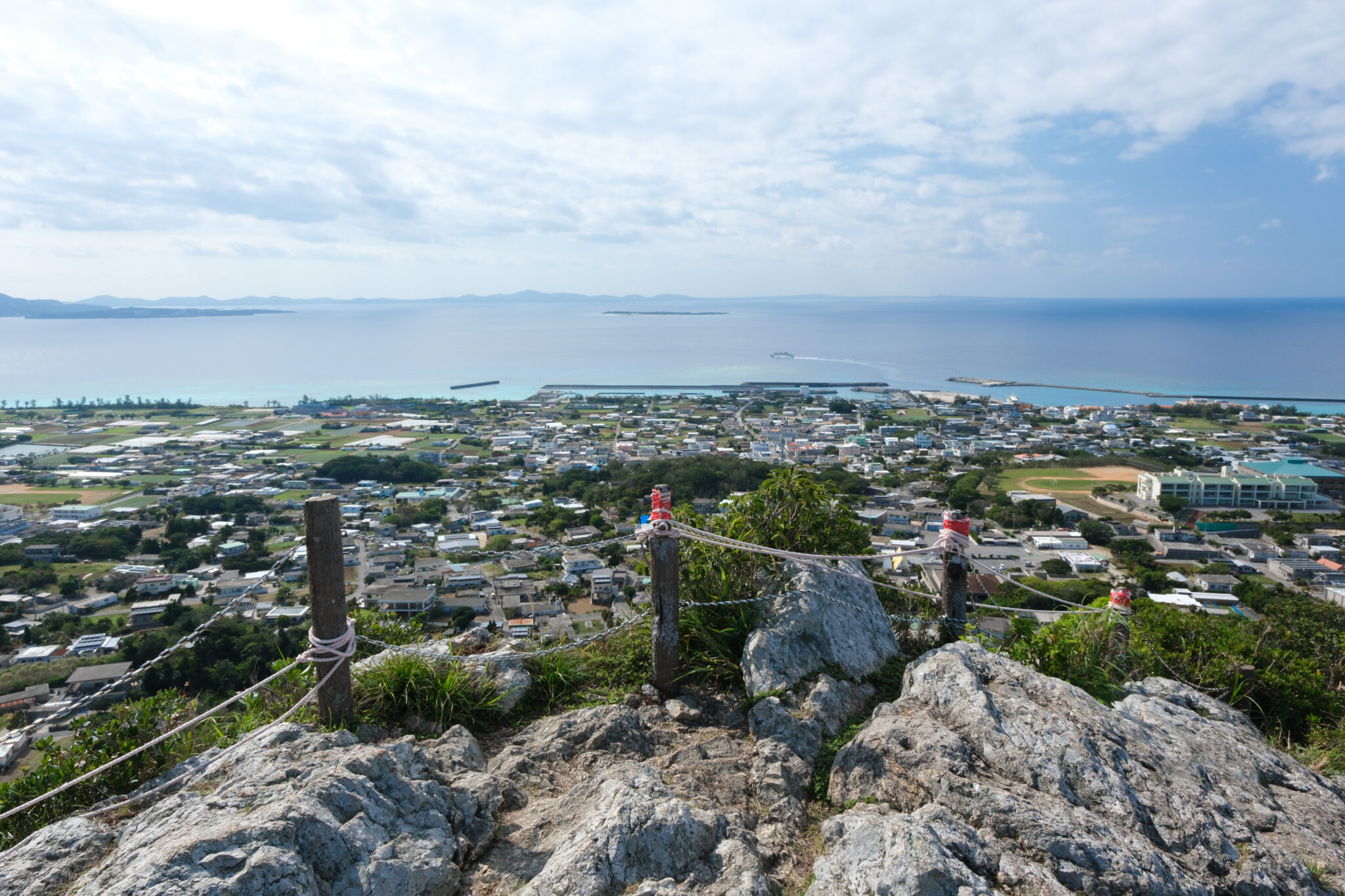 【伊江島タッチュー】登山にかかる時間や注意点をわかりやすく解説｜沖縄トラベル